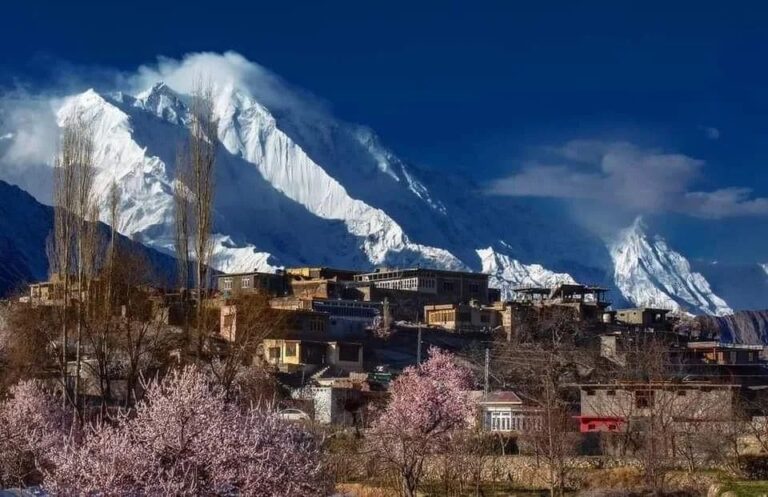 Best Time to Visit Hunza (Month-by-Month Weather & Roads)